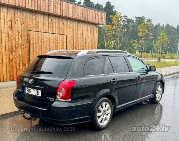 Черный Тойота Авенсис 2007 в Таллин, объемом двигателя 2.00 л и пробегом 550 тыс. км за 1000 €, фото 4 на AUTOMOTO.COM.LV