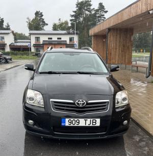 Melns Toyota Avensis 2007 Tallina, ar dzinēja tilpumu 2.00 L un nobraukumu 551 tūkst. km par 1000 €, foto 11 vietnē AUTOMOTO.COM.LV