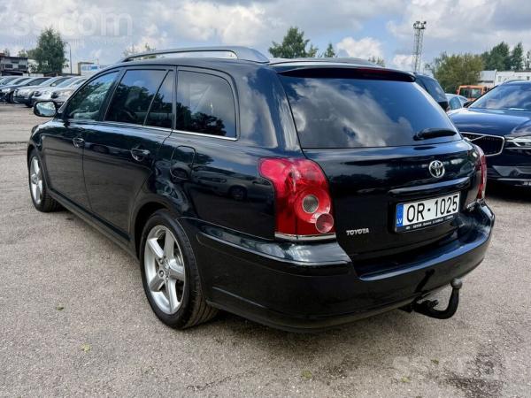 Black Toyota Avensis 2007 in Riga, with an engine capacity of 2.20 L and mileage of 0 thousand km for 2490 €, photo 6 on AUTOMOTO.COM.LV
