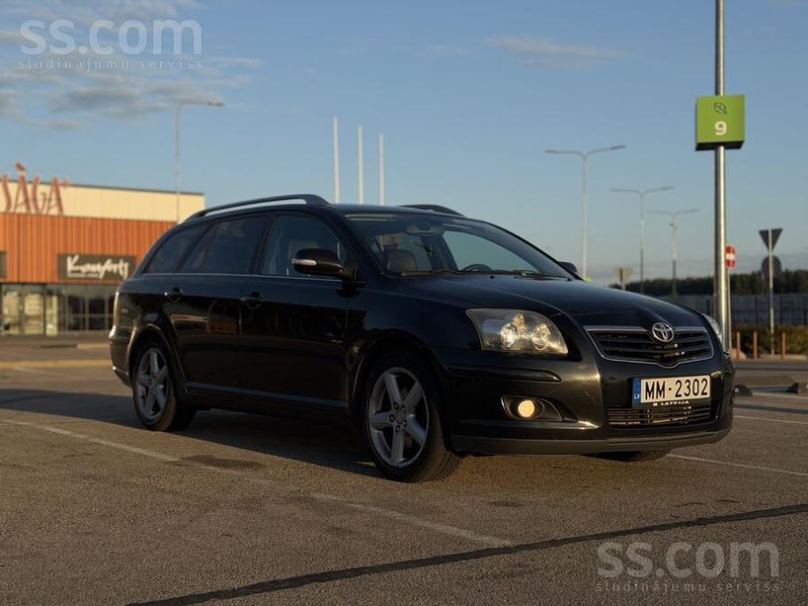 Черный Тойота Авенсис 2007 в Рига, объемом двигателя 2.20 л и пробегом 355 тыс. км за 1800 €, фото 4 на AUTOMOTO.COM.LV