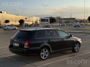 Черный Тойота Авенсис 2007 в Рига, объемом двигателя 2.20 л и пробегом 355 тыс. км за 1800 €, фото 5 на AUTOMOTO.COM.LV