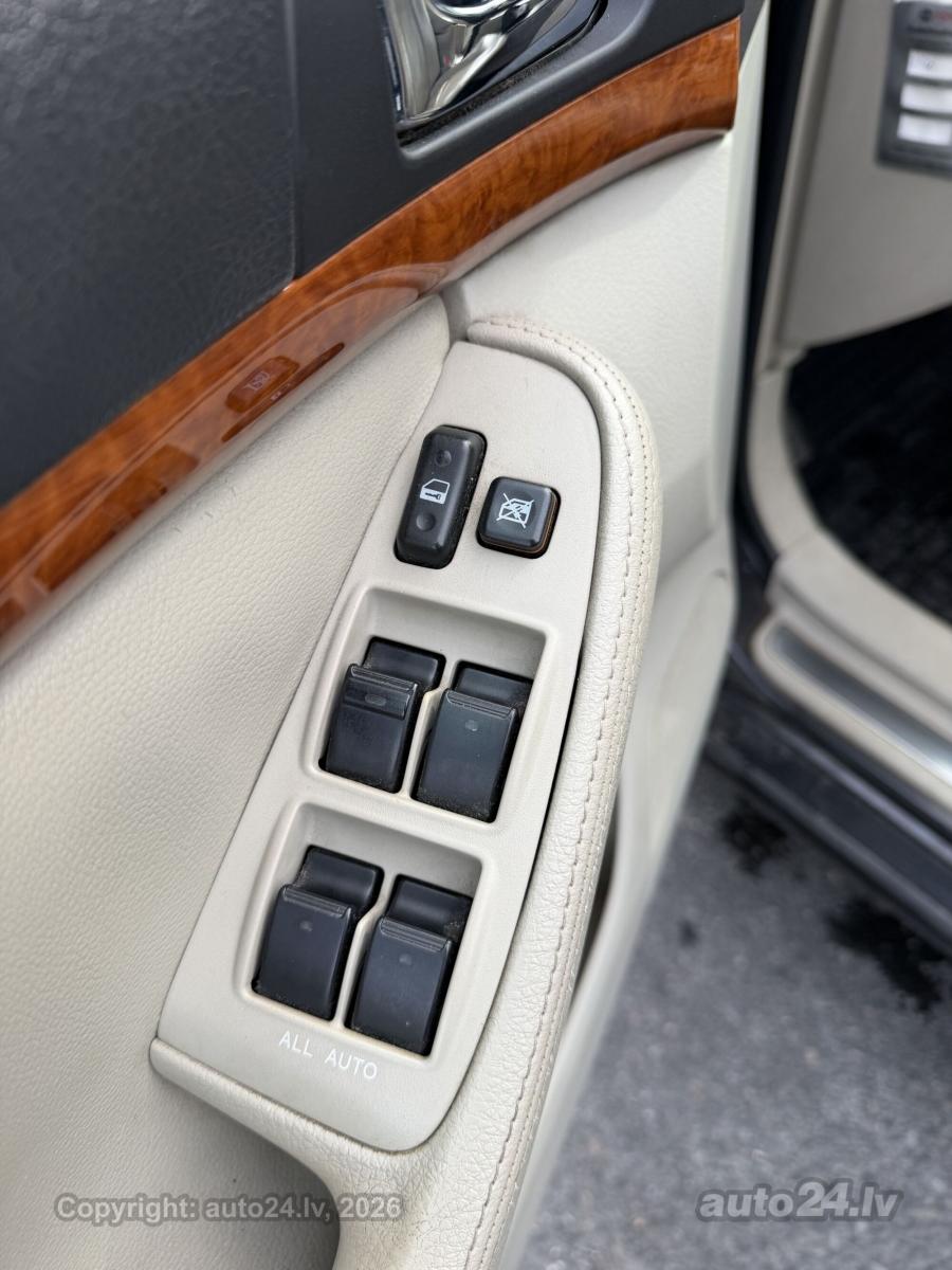 Черный Тойота Авенсис 2007 в Таллин, объемом двигателя 2.20 л и пробегом 272 тыс. км за 4990 €, фото 8 на AUTOMOTO.COM.LV