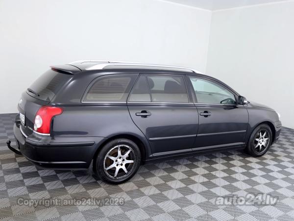 Toyota Avensis 2007 Tallina vietnē Melns Toyota Avensis 2007 Tallina, ar dzinēja tilpumu 1.80 L un nobraukumu 359 tūkst. km par 1499 €, foto 4 vietnē AUTOMOTO.COM.LV