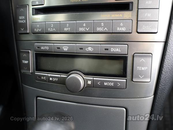 Toyota Avensis 2007 Tallina vietnē Melns Toyota Avensis 2007 Tallina, ar dzinēja tilpumu 1.80 L un nobraukumu 359 tūkst. km par 1499 €, foto 9 vietnē AUTOMOTO.COM.LV