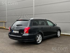 Black Toyota Avensis 2008 in Riga, with an engine capacity of 2.20 L and mileage of 0 thousand km for 2990 €, photo 7 on AUTOMOTO.COM.LV