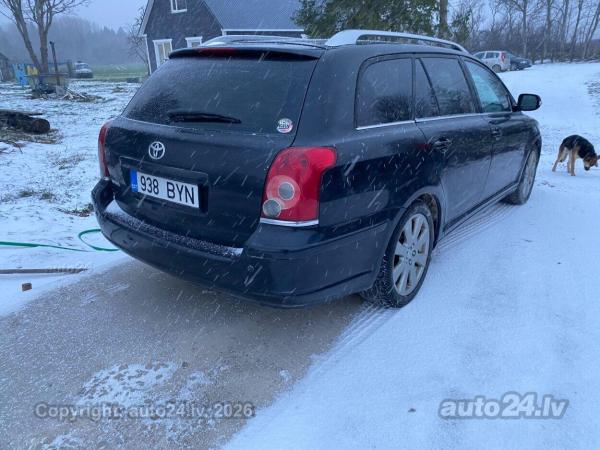 Black Toyota Avensis 2008 in Tallinn, with an engine capacity of 2.00 L and mileage of 325 thousand km for 1700 €, photo 5 on AUTOMOTO.COM.LV