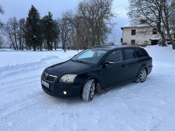 Black Toyota Avensis 2008 in Vilnius, with an engine capacity of 2.00 L and mileage of 400 thousand km for 1900 €, photo 1 on AUTOMOTO.COM.LV