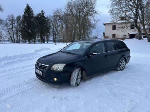 Black Toyota Avensis 2008 in Vilnius, with an engine capacity of 2.00 L and mileage of 400 thousand km for 1900 €, photo  on AUTOMOTO.COM.LV