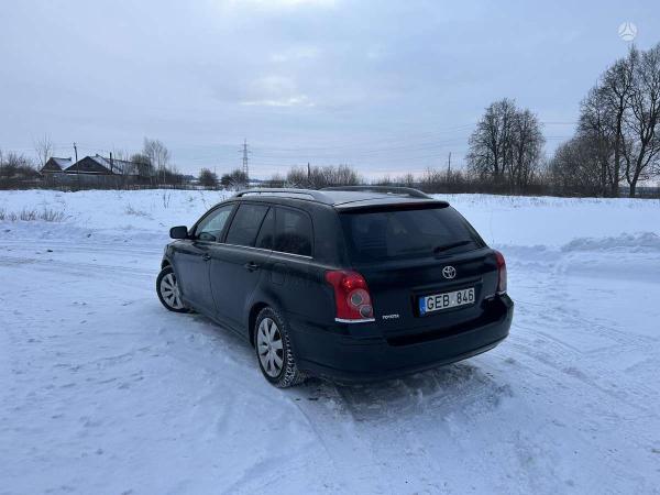 Black Toyota Avensis 2008 in Vilnius, with an engine capacity of 2.00 L and mileage of 400 thousand km for 1900 €, photo 5 on AUTOMOTO.COM.LV