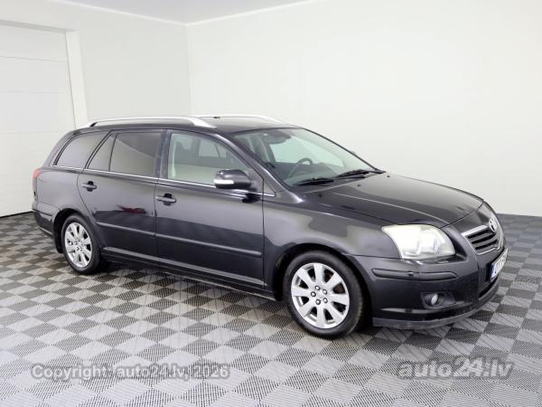 Черный Тойота Авенсис 2008 в Таллин, объемом двигателя 1.80 л и пробегом 379 тыс. км за 2199 €, фото 1 на AUTOMOTO.COM.LV