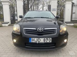 Черный Тойота Авенсис 2008 в Вильнюс, объемом двигателя 2.00 л и пробегом 300 тыс. км за 1950 €, фото 10 на AUTOMOTO.COM.LV