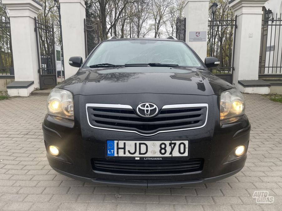 Черный Тойота Авенсис 2008 в Вильнюс, объемом двигателя 2.00 л и пробегом 300 тыс. км за 1950 €, фото 10 на AUTOMOTO.COM.LV