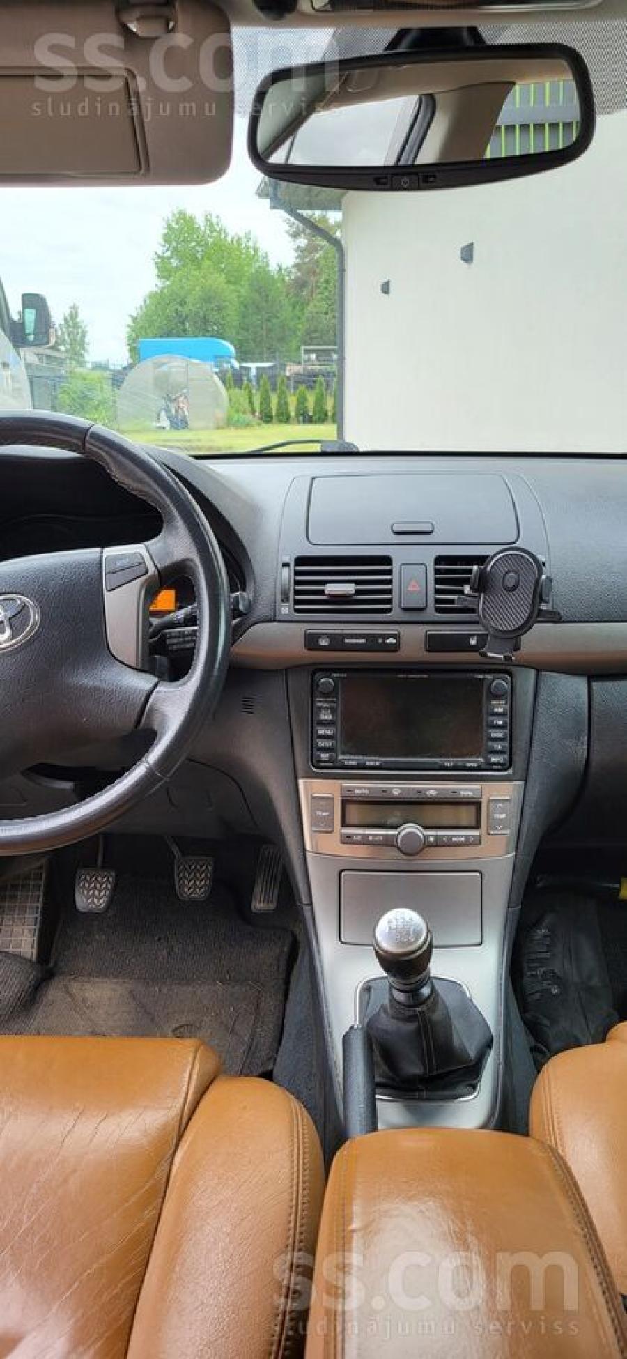 Melns Toyota Avensis 2008 Rīga, ar dzinēja tilpumu 2.20 L un nobraukumu 329 tūkst. km par 2150 €, foto 5 vietnē AUTOMOTO.COM.LV