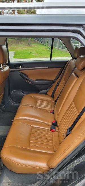 Melns Toyota Avensis 2008 Rīga, ar dzinēja tilpumu 2.20 L un nobraukumu 329 tūkst. km par 2150 €, foto 7 vietnē AUTOMOTO.COM.LV