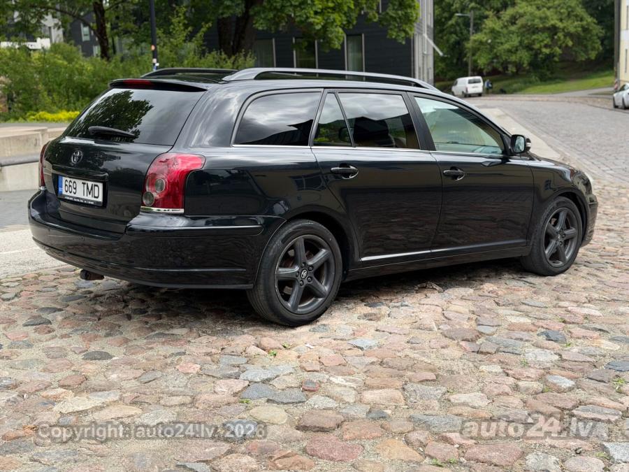 Melns Toyota Avensis 2008 Tartu, ar dzinēja tilpumu 2.20 L un nobraukumu 289 tūkst. km par 3999 €, foto 3 vietnē AUTOMOTO.COM.LV