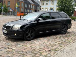 Melns Toyota Avensis 2008 Tartu, ar dzinēja tilpumu 2.20 L un nobraukumu 289 tūkst. km par 3999 €, foto 4 vietnē AUTOMOTO.COM.LV