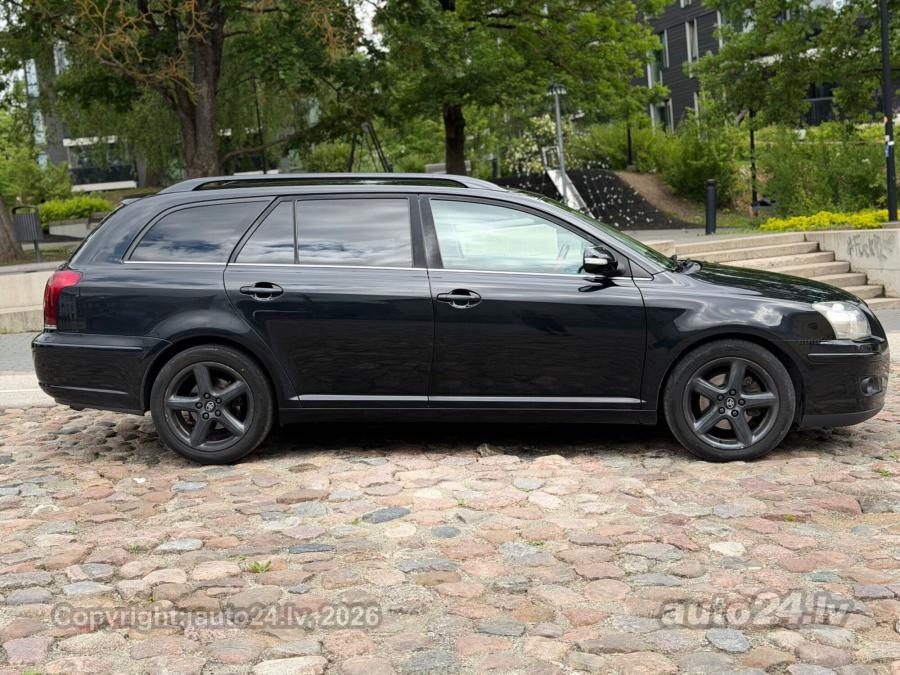 Melns Toyota Avensis 2008 Tartu, ar dzinēja tilpumu 2.20 L un nobraukumu 289 tūkst. km par 3999 €, foto 8 vietnē AUTOMOTO.COM.LV
