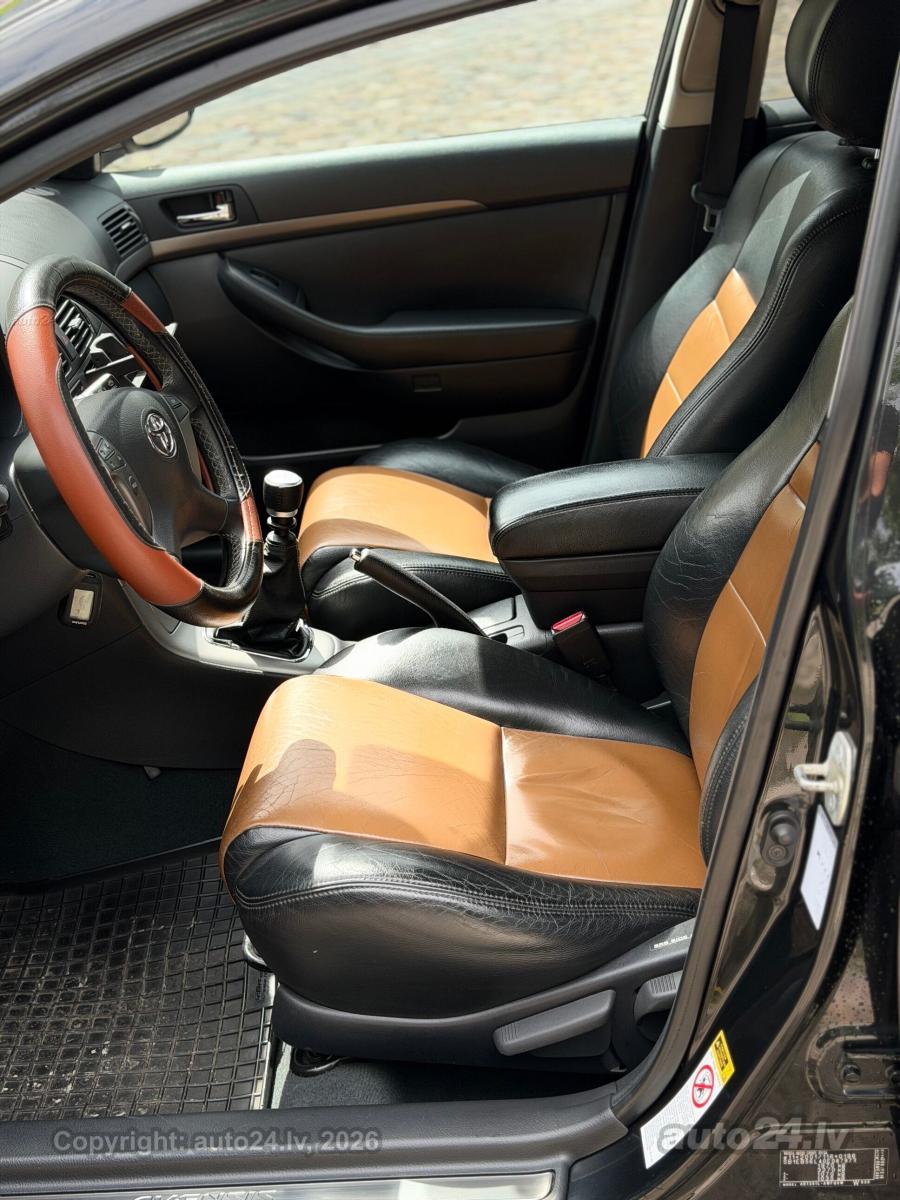 Melns Toyota Avensis 2008 Tartu, ar dzinēja tilpumu 2.20 L un nobraukumu 289 tūkst. km par 3999 €, foto 13 vietnē AUTOMOTO.COM.LV