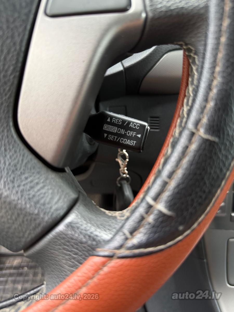 Melns Toyota Avensis 2008 Tartu, ar dzinēja tilpumu 2.20 L un nobraukumu 289 tūkst. km par 3999 €, foto 21 vietnē AUTOMOTO.COM.LV