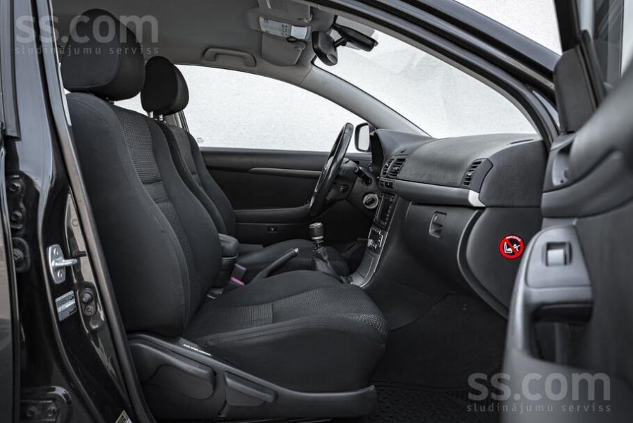 Melns Toyota Avensis 2008 Rīga, ar dzinēja tilpumu 2.00 L un nobraukumu 0 tūkst. km par 2750 €, foto 11 vietnē AUTOMOTO.COM.LV