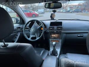 Черный Тойота Авенсис 2008 в Елгава, объемом двигателя 2.20 л и пробегом 346 тыс. км за 2500 €, фото 5 на AUTOMOTO.COM.LV