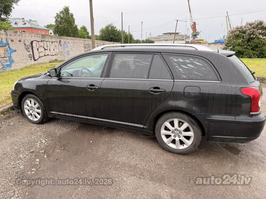 Черный Тойота Авенсис 2008 в Таллин, объемом двигателя 2.00 л и пробегом 329 тыс. км за 1300 €, фото 5 на AUTOMOTO.COM.LV