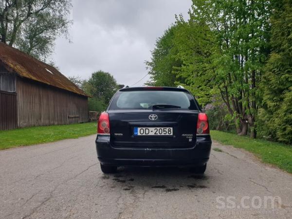 Melns Toyota Avensis 2008 Rīga, ar dzinēja tilpumu 2.00 L un nobraukumu 330 tūkst. km par 1400 €, foto 5 vietnē AUTOMOTO.COM.LV
