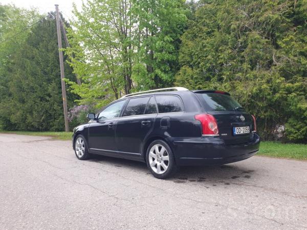 Melns Toyota Avensis 2008 Rīga, ar dzinēja tilpumu 2.00 L un nobraukumu 330 tūkst. km par 1400 €, foto 7 vietnē AUTOMOTO.COM.LV