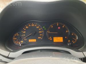 Black Toyota Avensis 2008 in Riga, with an engine capacity of 2.00 L and mileage of 330 thousand km for 1400 €, photo 12 on AUTOMOTO.COM.LV