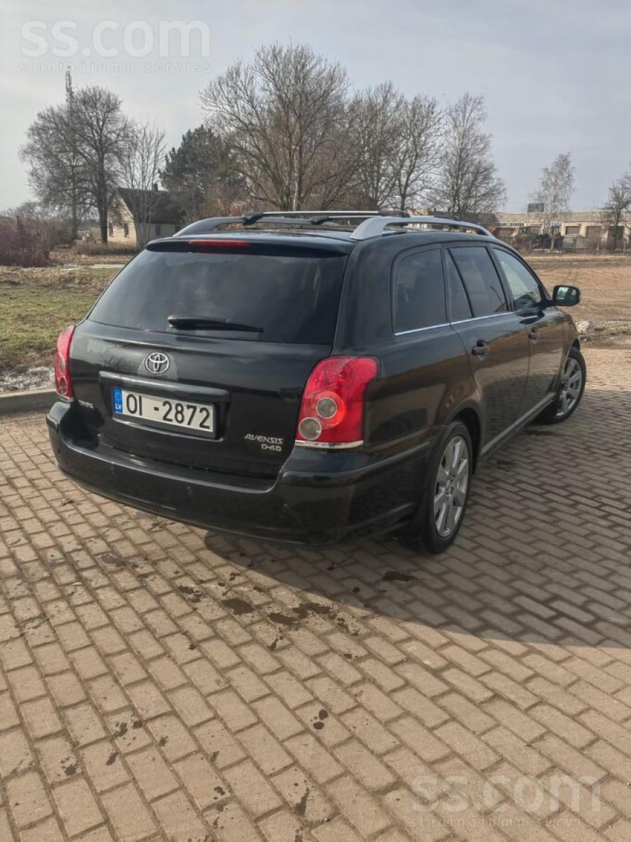 Melns Toyota Avensis 2008 Saldus, ar dzinēja tilpumu 2.00 L un nobraukumu 285 tūkst. km par 2760 €, foto 3 vietnē AUTOMOTO.COM.LV