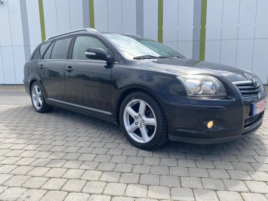 Melns Toyota Avensis 2008 Raseiniai, ar dzinēja tilpumu 2.00 L un nobraukumu 300 tūkst. km par 1850 €, foto 10 vietnē AUTOMOTO.COM.LV