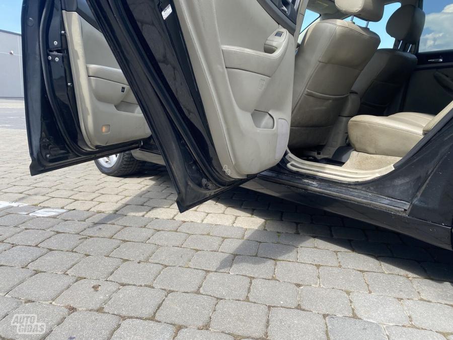 Melns Toyota Avensis 2008 Raseiniai, ar dzinēja tilpumu 2.00 L un nobraukumu 300 tūkst. km par 1850 €, foto 22 vietnē AUTOMOTO.COM.LV