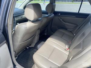 Melns Toyota Avensis 2008 Raseiniai, ar dzinēja tilpumu 2.00 L un nobraukumu 300 tūkst. km par 1850 €, foto 25 vietnē AUTOMOTO.COM.LV