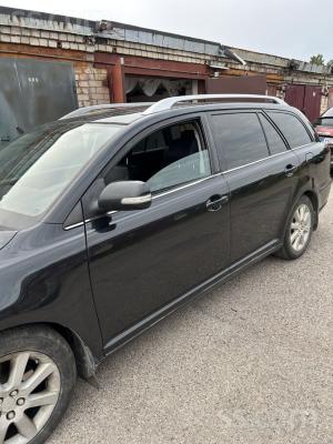 Black Toyota Avensis 2008 in Riga, with an engine capacity of 2.00 L and mileage of 352 thousand km for 1100 €, photo  on AUTOMOTO.COM.LV