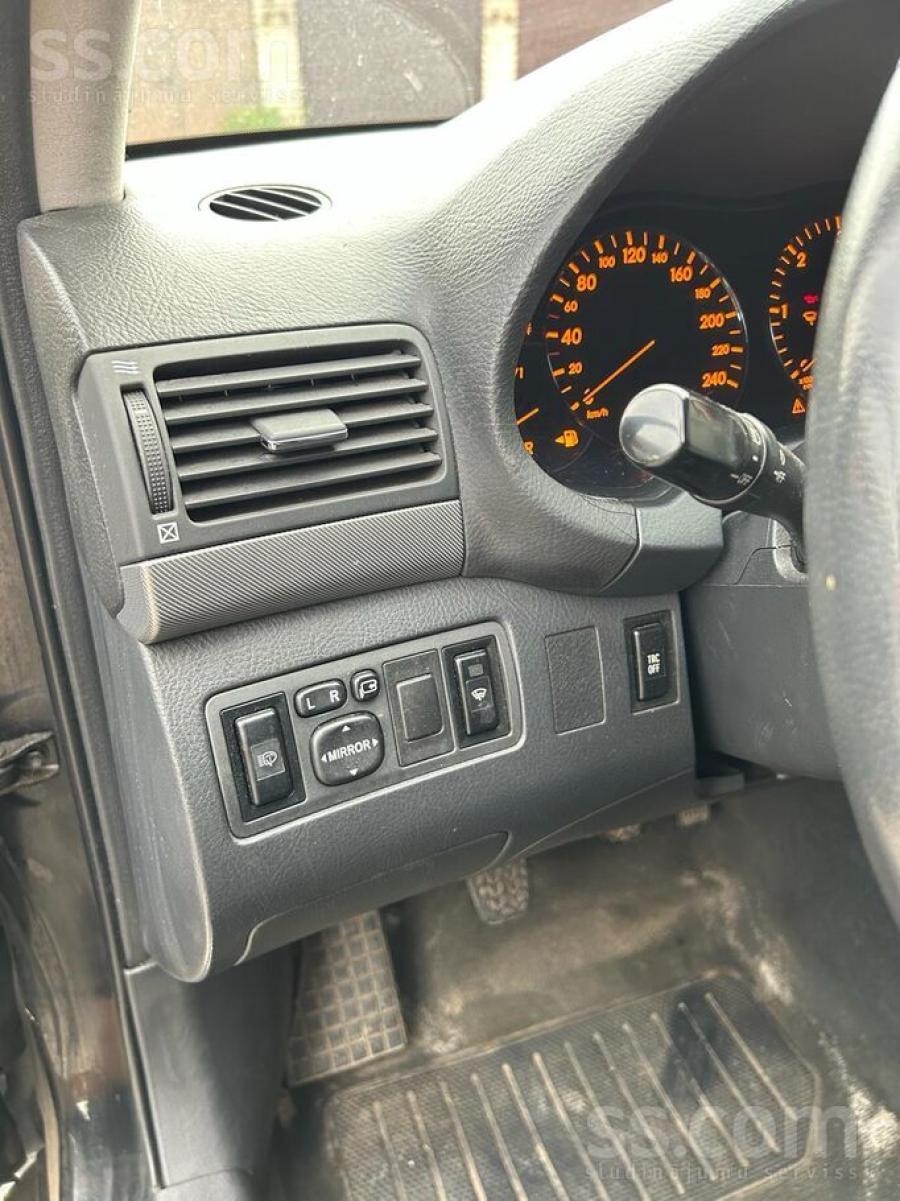 Черный Тойота Авенсис 2008 в Рига, объемом двигателя 2.00 л и пробегом 352 тыс. км за 1100 €, фото 7 на AUTOMOTO.COM.LV
