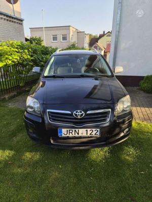 Black Toyota Avensis 2008 in Trakai, with an engine capacity of 2.00 L and mileage of 244 thousand km for 2700 €, photo  on AUTOMOTO.COM.LV