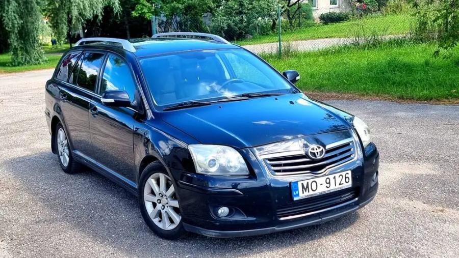 Melns Toyota Avensis 2008 Cēsis, ar dzinēja tilpumu 2.00 L un nobraukumu 352 tūkst. km par 1850 €, foto 1 vietnē AUTOMOTO.COM.LV