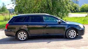 Melns Toyota Avensis 2008 Cēsis, ar dzinēja tilpumu 2.00 L un nobraukumu 352 tūkst. km par 1850 €, foto 10 vietnē AUTOMOTO.COM.LV