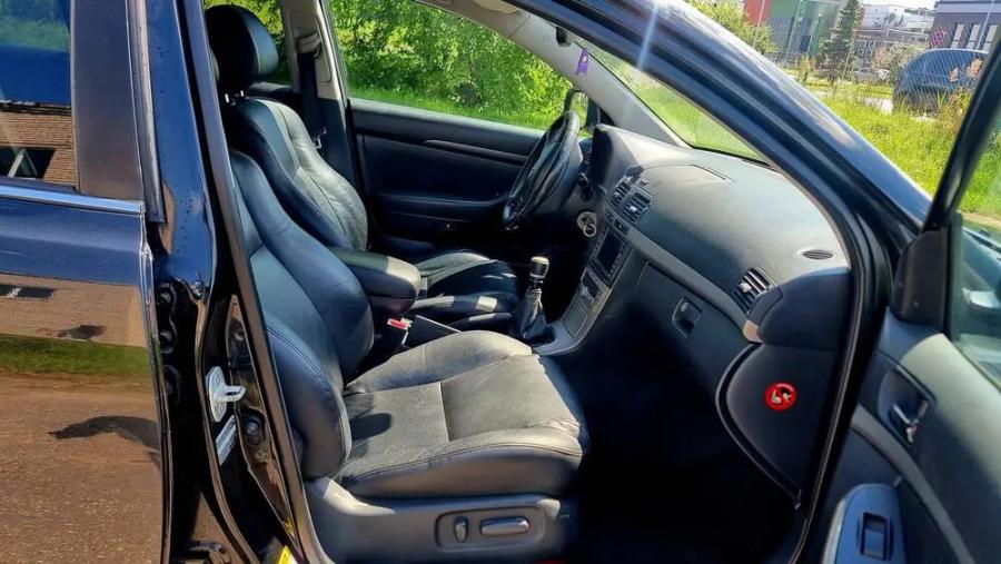 Melns Toyota Avensis 2008 Cēsis, ar dzinēja tilpumu 2.00 L un nobraukumu 352 tūkst. km par 1850 €, foto 13 vietnē AUTOMOTO.COM.LV