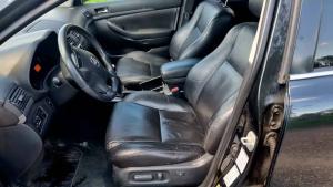 Melns Toyota Avensis 2008 Cēsis, ar dzinēja tilpumu 2.00 L un nobraukumu 352 tūkst. km par 1850 €, foto 15 vietnē AUTOMOTO.COM.LV