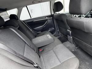 Black Toyota Avensis 2008 in Daugavpils, with an engine capacity of 2.00 L and mileage of 297 thousand km for 2600 €, photo 22 on AUTOMOTO.COM.LV