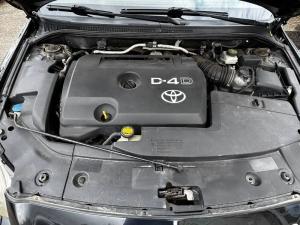 Black Toyota Avensis 2008 in Daugavpils, with an engine capacity of 2.00 L and mileage of 297 thousand km for 2600 €, photo 26 on AUTOMOTO.COM.LV