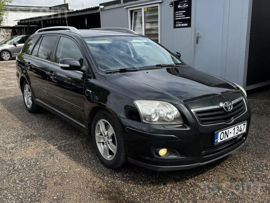 Черный Тойота Авенсис 2008 в Даугавпилс, объемом двигателя 2.00 л и пробегом 0 тыс. км за 2600 €, фото 1 на AUTOMOTO.COM.LV