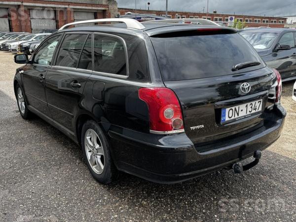 Melns Toyota Avensis 2008 Daugavpils, ar dzinēja tilpumu 2.00 L un nobraukumu 0 tūkst. km par 2600 €, foto 4 vietnē AUTOMOTO.COM.LV