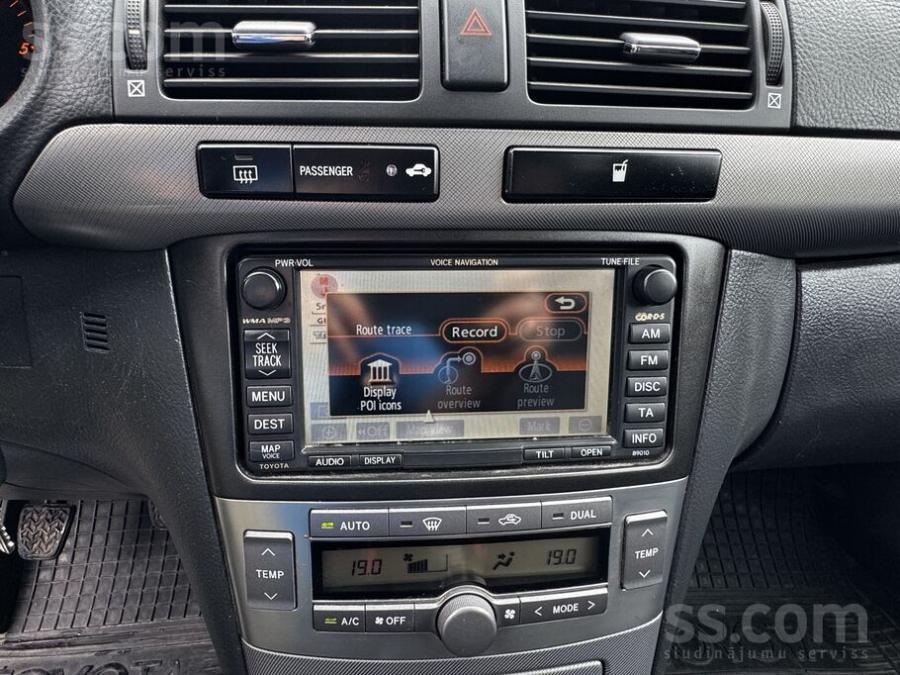 Черный Тойота Авенсис 2008 в Даугавпилс, объемом двигателя 2.00 л и пробегом 0 тыс. км за 2600 €, фото 17 на AUTOMOTO.COM.LV