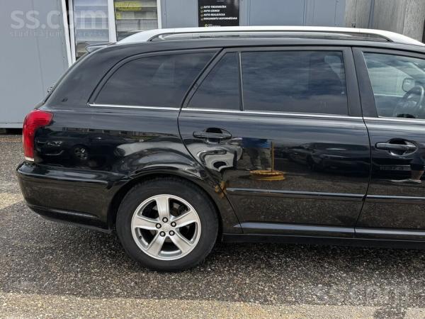 Черный Тойота Авенсис 2008 в Даугавпилс, объемом двигателя 2.00 л и пробегом 0 тыс. км за 2600 €, фото 8 на AUTOMOTO.COM.LV