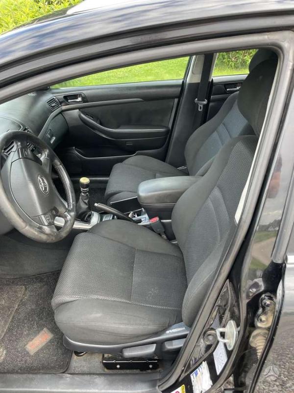 Melns Toyota Avensis 2008 Tauragė, ar dzinēja tilpumu 2.00 L un nobraukumu 444 tūkst. km par 1777 €, foto 10 vietnē AUTOMOTO.COM.LV