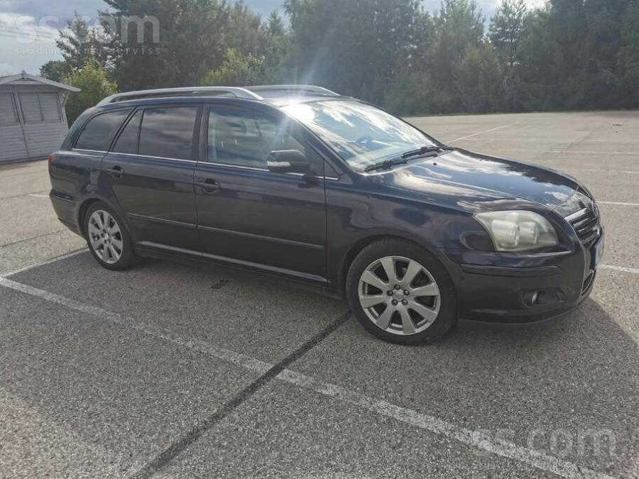 Melns Toyota Avensis 2008 Rīga, ar dzinēja tilpumu 2.00 L un nobraukumu 325 tūkst. km par 2200 €, foto 1 vietnē AUTOMOTO.COM.LV