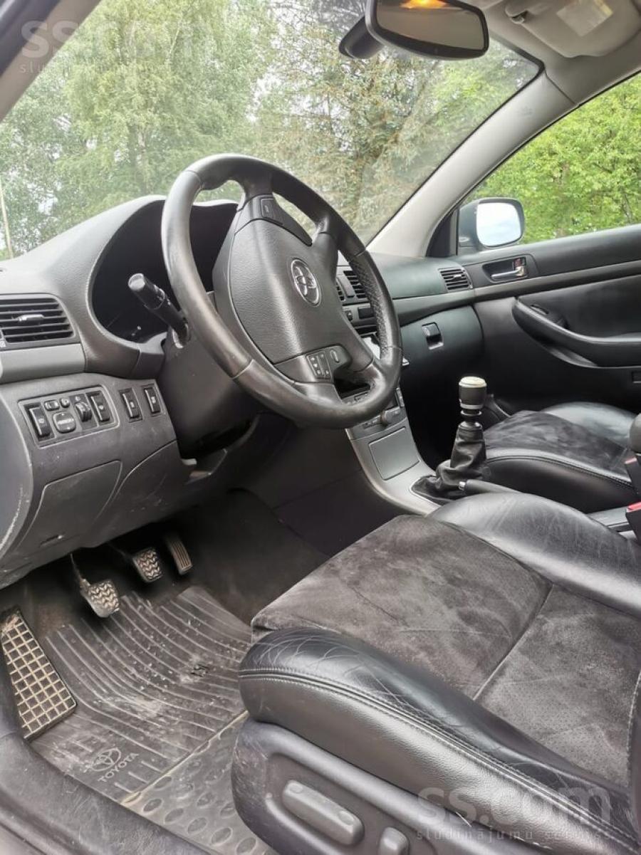 Melns Toyota Avensis 2008 Rīga, ar dzinēja tilpumu 2.00 L un nobraukumu 325 tūkst. km par 2200 €, foto 9 vietnē AUTOMOTO.COM.LV