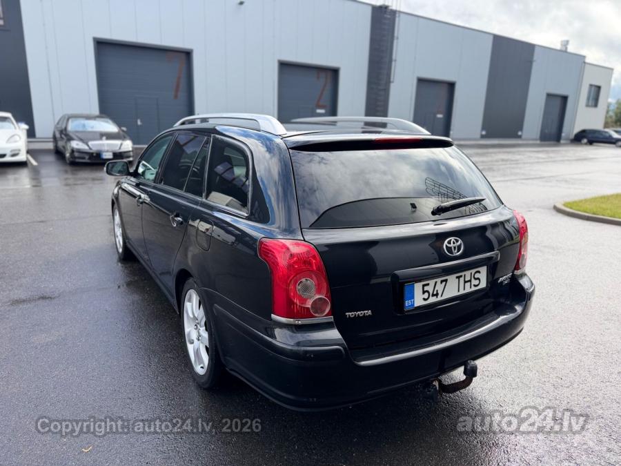 Черный Тойота Авенсис 2008 в Таллин, объемом двигателя 2.00 л и пробегом 0 тыс. км за 1500 €, фото 4 на AUTOMOTO.COM.LV